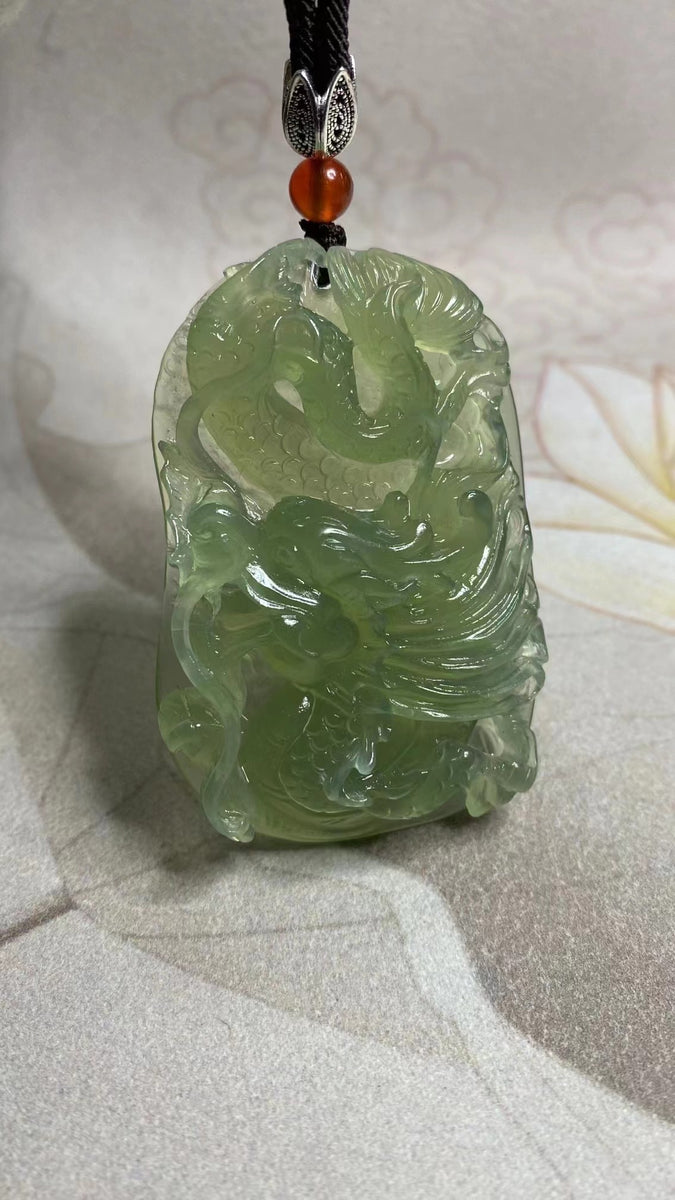 Ukiran Kerangka Liontin Naga Giok Cui Giok Alami Ukuran 63 * 42mm Giok ...