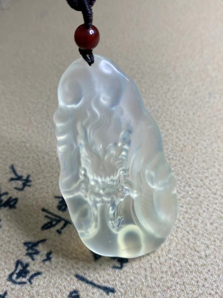 Liontin Naga Giok Cui Alami Ukuran 65 * 33.7mm Gaya Ukiran Tangan Sepe ...
